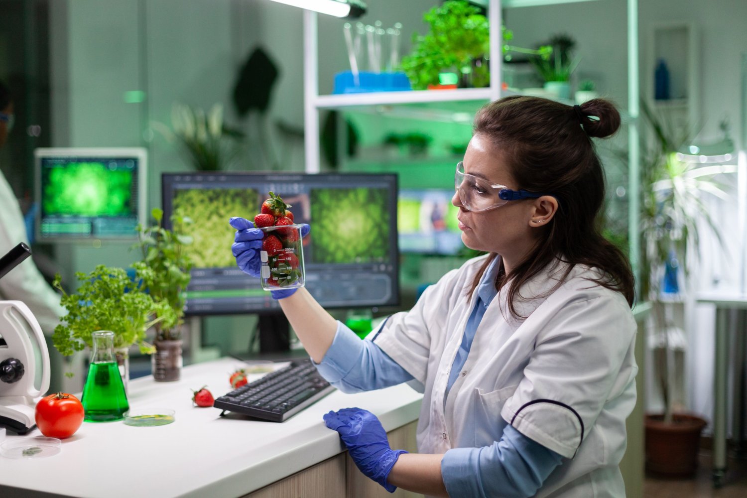 BSc Biomedical Science in UK for Sri Lankan Students - Cardiff ...